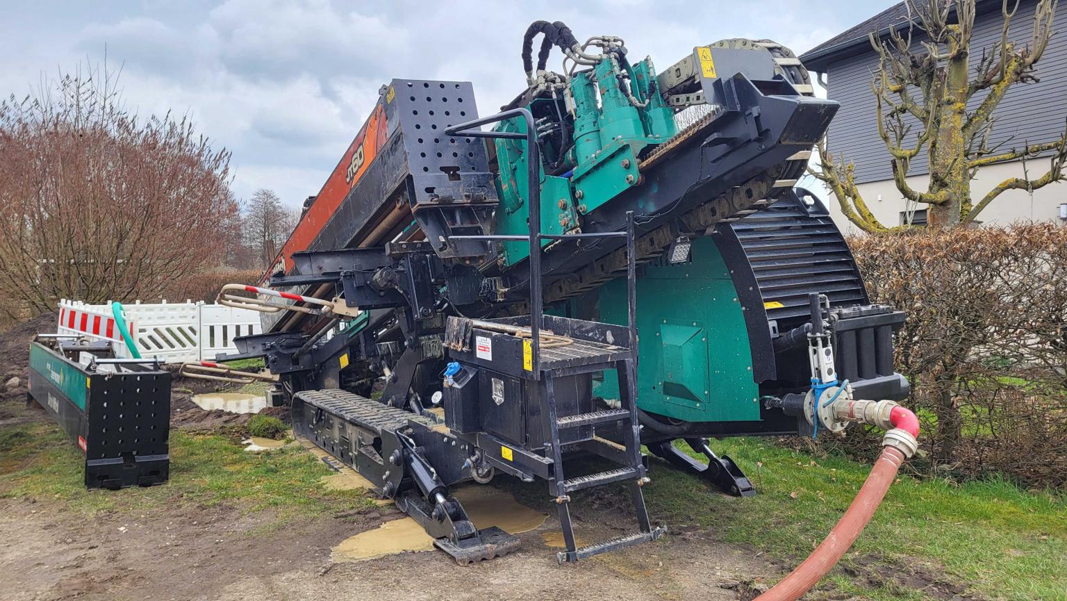 Fürs Regionale Netz RE.NE geht es unter Havel und Woblitz gleichzeitig ...